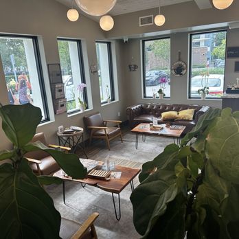 MAPLE AND CREAM RESTAURANT - Updated January 2025 - 706 Photos & 314 ...