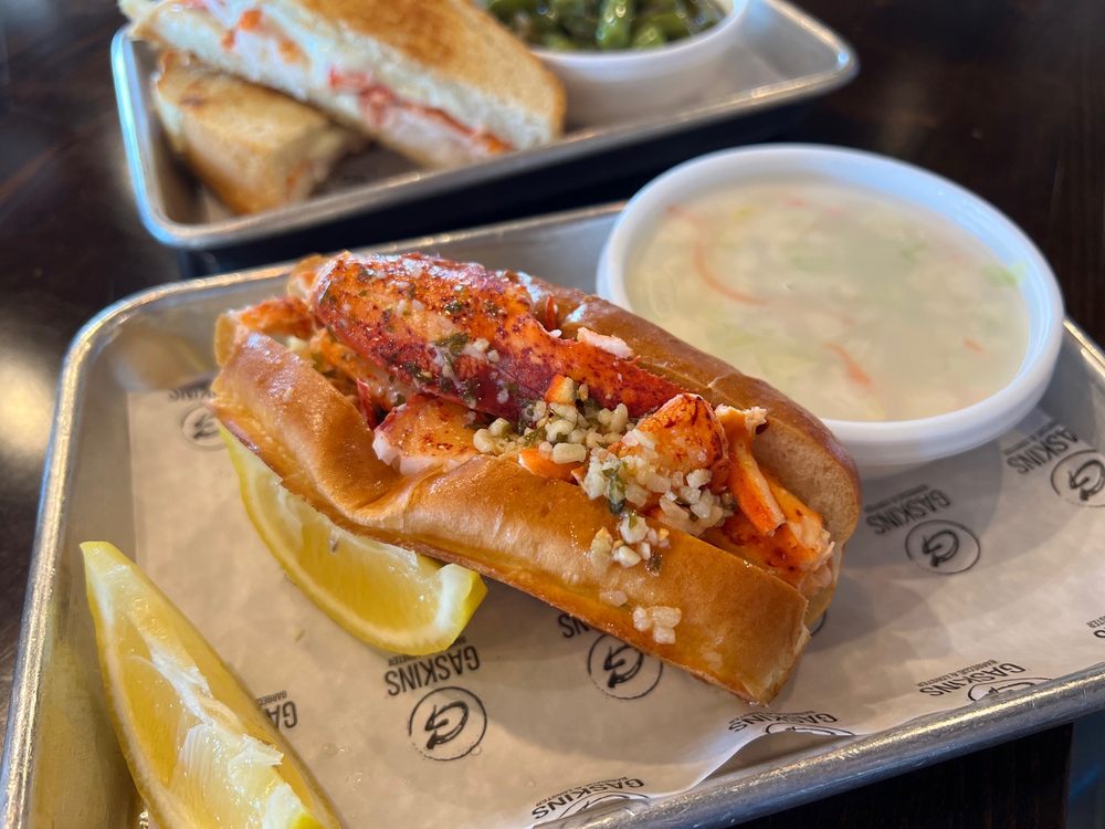 GASKIN’S BARBECUE AND LOBSTER - 62 Photos & 34 Reviews - 1614 Town ...
