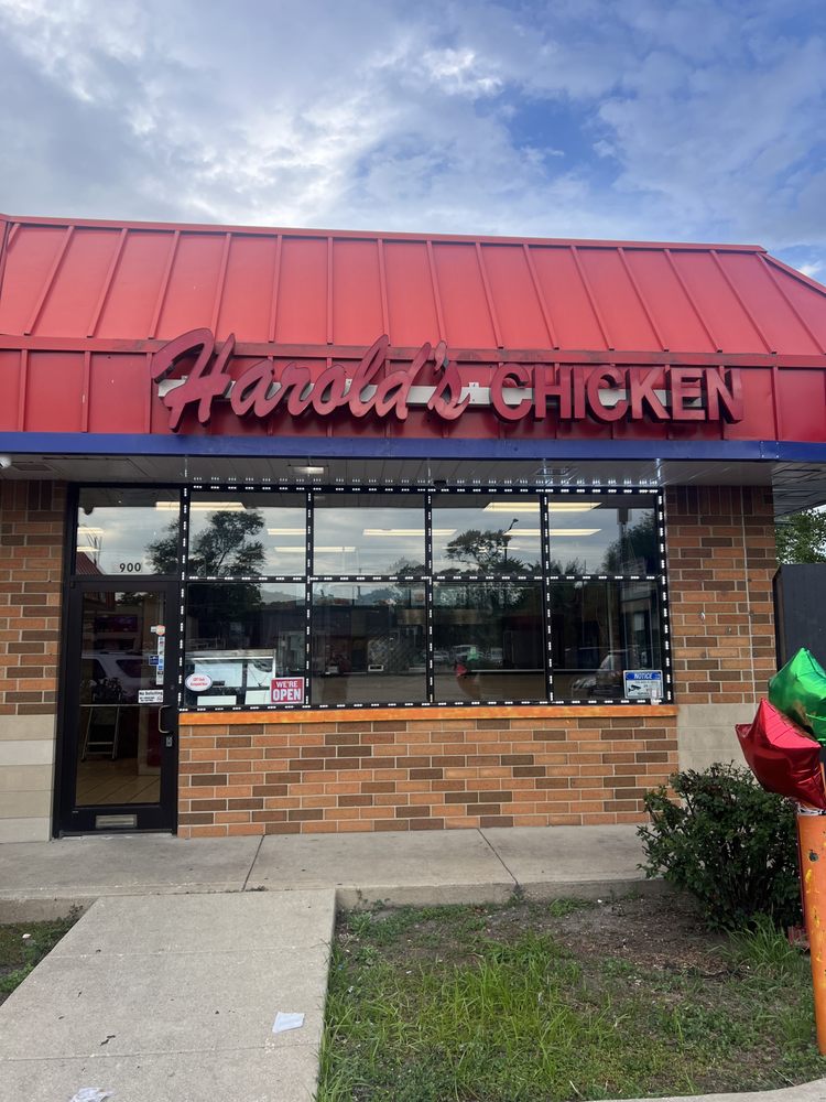 CHICAGO LAWN HAROLD’S CHICKEN - Updated January 2025 - 14 Photos - 2900 W 63rd St, Chicago ...