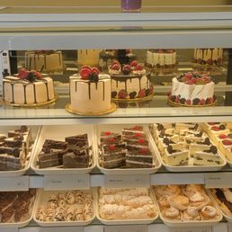 ALTADENA BAKERY - Updated December 2025 - 558 Photos & 450 Reviews ...