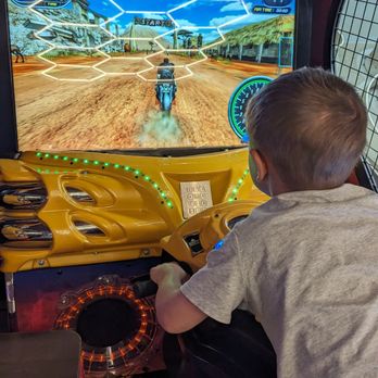 REC ROOM SOUTHERN PINES - Updated October 2025 - 12 Reviews - 750 SW ...