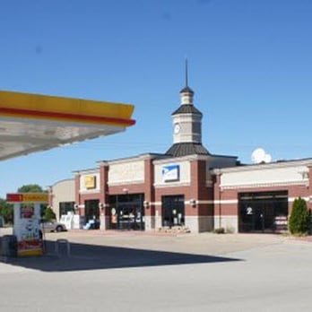 GCS BALLARD SHELL - Updated March 2025 - 3411 N Ballard Rd, Appleton ...