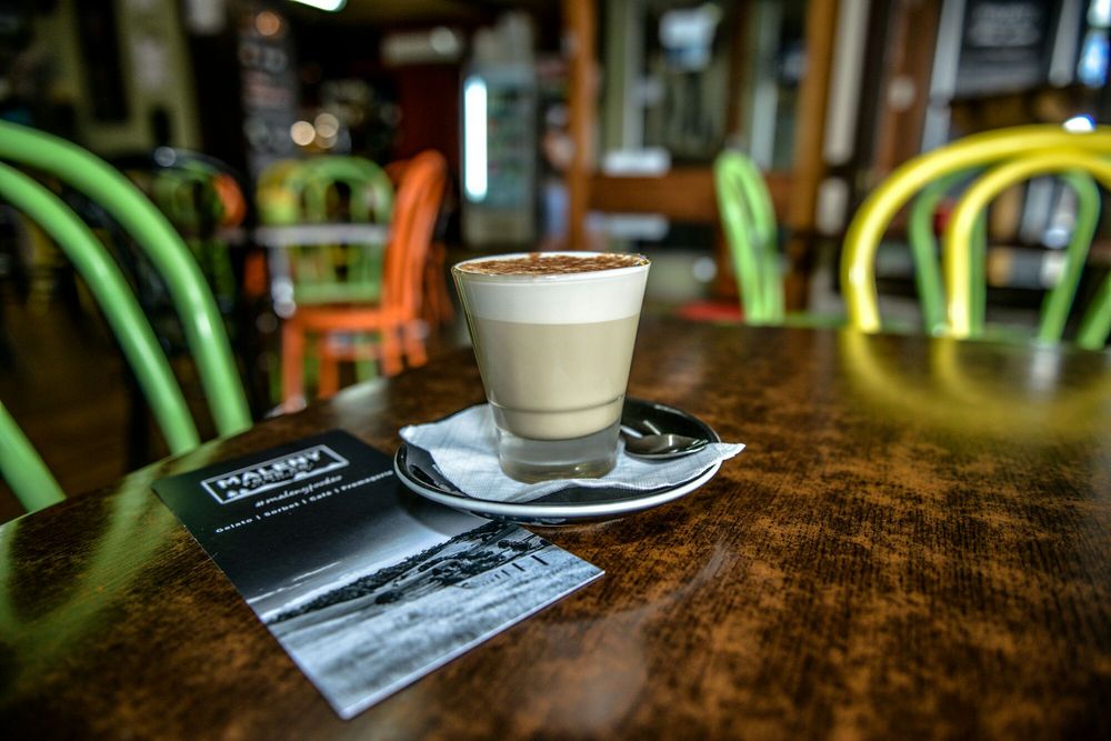 MALENY FOOD CO - Updated July 2025 - 48 Photos - 37 Maple St, Maleny ...