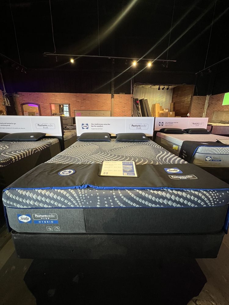 BLOCK BROTHERS MATTRESS AND FURNITURE - 10 Photos - 1000 Doris Ln ...