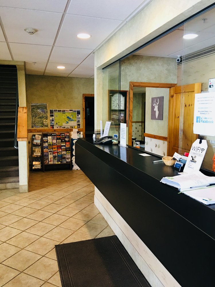 BOULDER CREEK INN - Updated November 2025 - 11 Photos & 18 Reviews ...