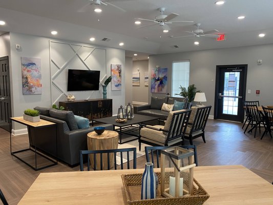 SPRINGBROOK APARTMENT HOMES - Updated September 2025 - 12 Photos - 5025 ...