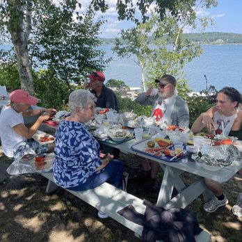 CABBAGE ISLAND CLAMBAKES - Updated December 2025 - 417 Photos & 167 ...