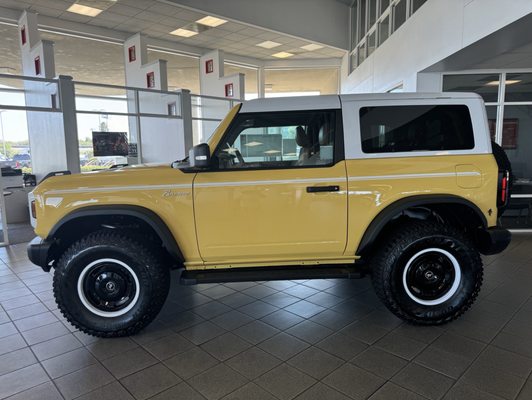 RAZZARI FORD - Updated December 2025 - 73 Photos & 257 Reviews - 1234 ...