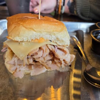 CROOKED CATTLE - Updated December 2025 - 69 Photos & 32 Reviews - 290 W ...