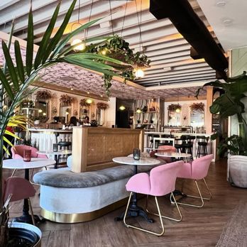 HELLO DARLING - Updated July 2025 - 48 Photos & 17 Reviews - 3484 W ...