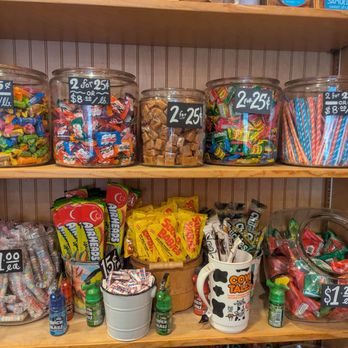 SAMUEL’S SWEET SHOP - Updated December 2025 - 204 Photos & 137 Reviews ...