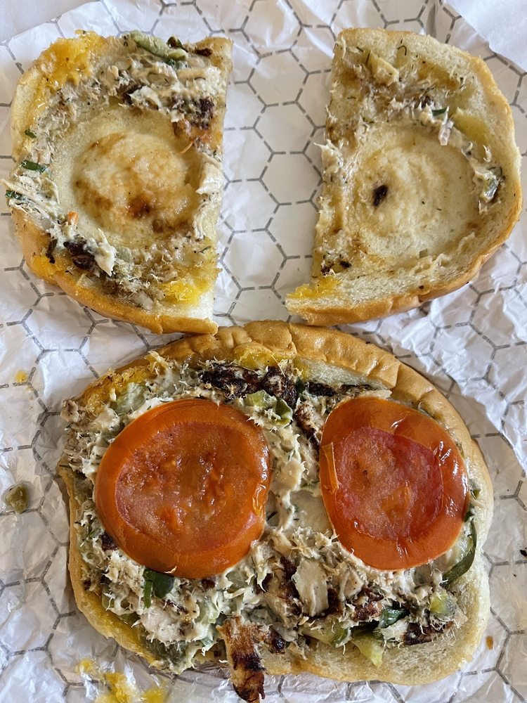 BAGGIN’S GOURMET SANDWICHES - Updated May 2024 - 25 Photos & 40 Reviews ...