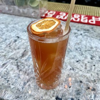 SOMERSET BAR - Updated August 2024 - 325 Photos & 129 Reviews - 139 E ...