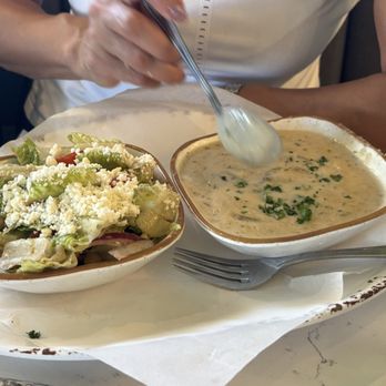 MEDDYS - Updated December 2025 - 268 Photos & 104 Reviews - 17255 ...