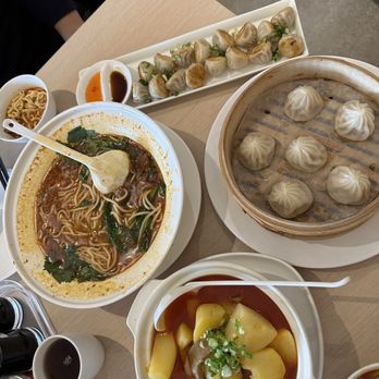 BAO HOUSE - Updated March 2025 - 174 Photos & 37 Reviews - 5336 Yonge ...