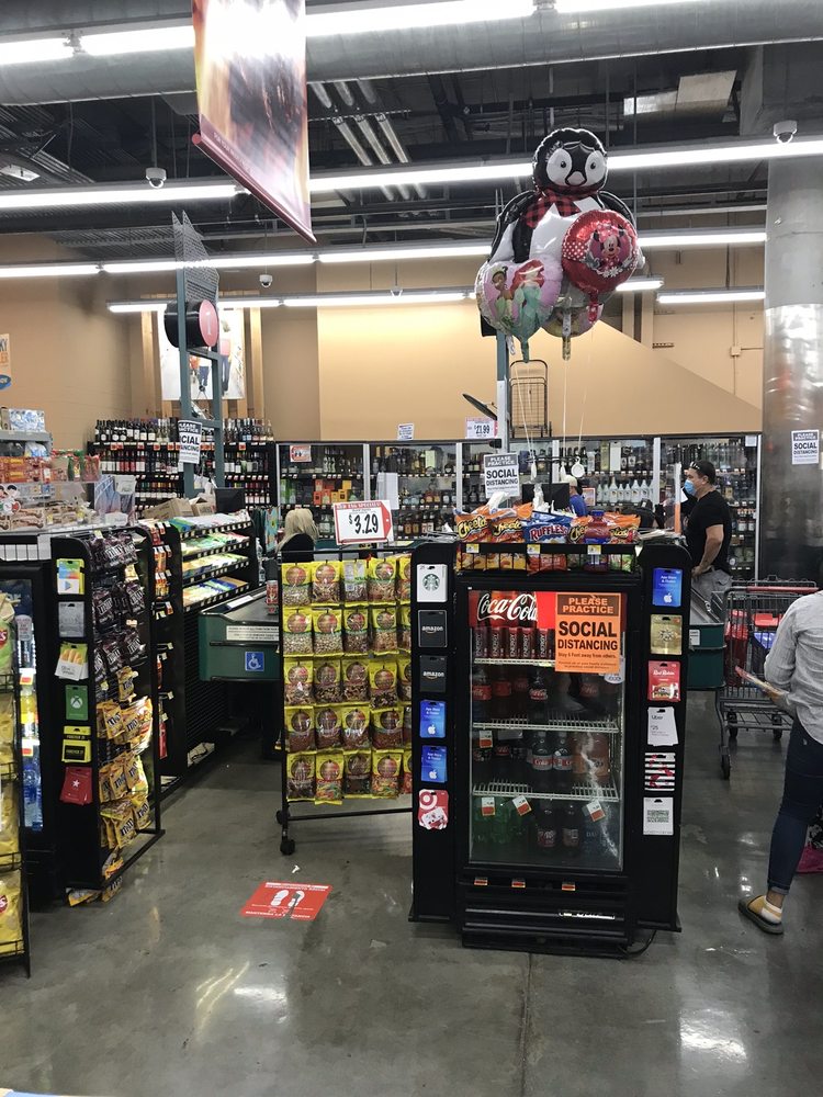 SUPERIOR GROCERS - Updated July 2024 - 24 Photos & 32 Reviews - 2000 S ...