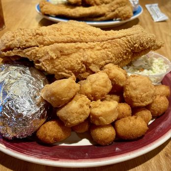 WALKERTOWN SEAFOOD SHACK - Updated September 2025 - 204 Photos & 215 ...