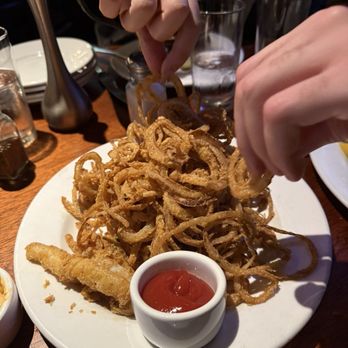 PERRY’S - SAN FRANCISCO - Updated January 2026 - 354 Photos & 741 ...