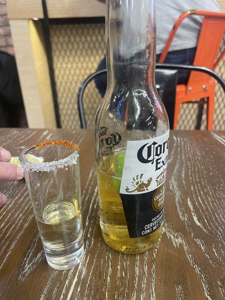 MODELO DRAFT SNACK BAR - Updated January 2025 - Lib. al Aeropuerto ...