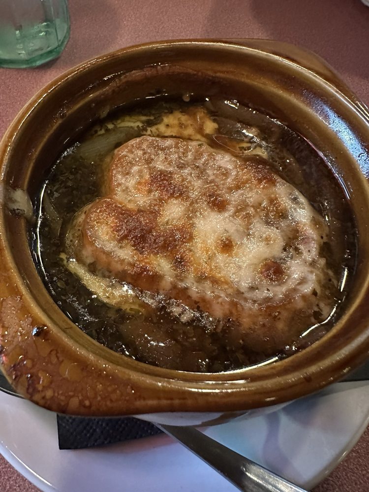 AVANTIS ITALIAN RESTAURANT & PUB - Updated December 2024 - 64 Photos ...