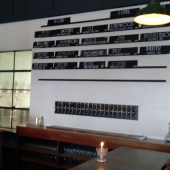 APRÈS - Updated June 2024 - 117 Photos & 39 Reviews - 148 Anderson St ...