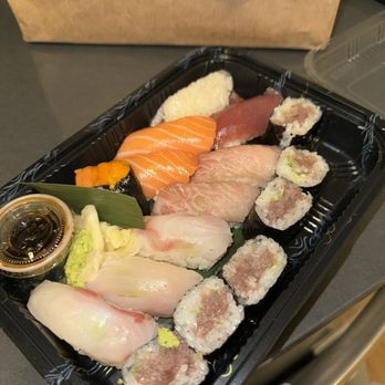 SUSHI 35 WEST - Updated August 2024 - 526 Photos & 272 Reviews - 224 W ...
