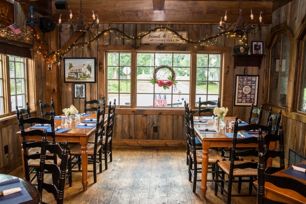 CHARLTON TAVERN - 52 Photos & 69 Reviews - American (Traditional) - 745 ...