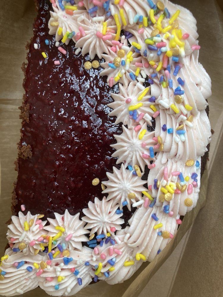 LUNA BAKERY-DOWNTOWN - Updated October 2025 - 26 Photos & 18 Reviews ...