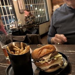 REPUBLIC GASTROPUB - Updated December 2025 - 548 Photos & 466 Reviews ...