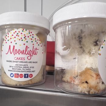 MOONLIGHT CAKES - Updated December 2025 - 291 Photos & 142 Reviews ...