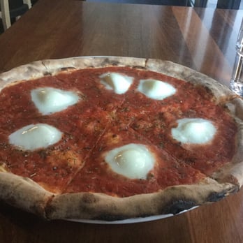 JULIUS PIZZERIA - Updated July 2025 - 69 Photos & 32 Reviews - 77-79 ...