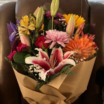 LEE’S DISCOUNT FLORIST - Updated October 2025 - 428 Photos & 335 ...
