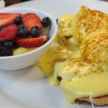 BERRY SWEET KITCHEN - Updated September 2024 - 252 Photos & 282 Reviews ...