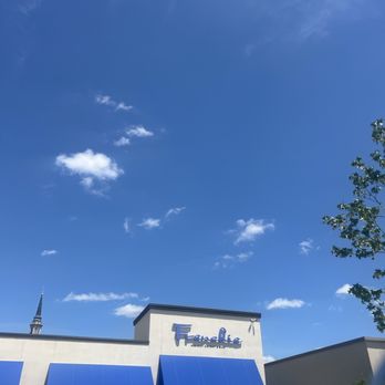 FRENCHIE - Updated September 2025 - 21 Photos & 31 Reviews - 8420 ...