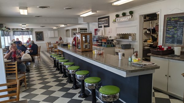 OLIVERIO’S SOUTHLAND RESTAURANT - Updated December 2025 - 14 Photos ...