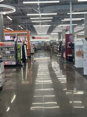 TARGET - Updated November 2025 - 15 Reviews - 900 S Grand Blvd, St ...