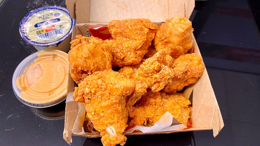 ROAMING ROOSTER - Updated September 2025 - 47 Photos & 62 Reviews - 511 ...