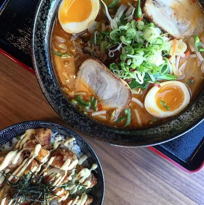 RAMEN ISSHIN - 1332 Photos & 823 Reviews - 421 College Street, Toronto ...
