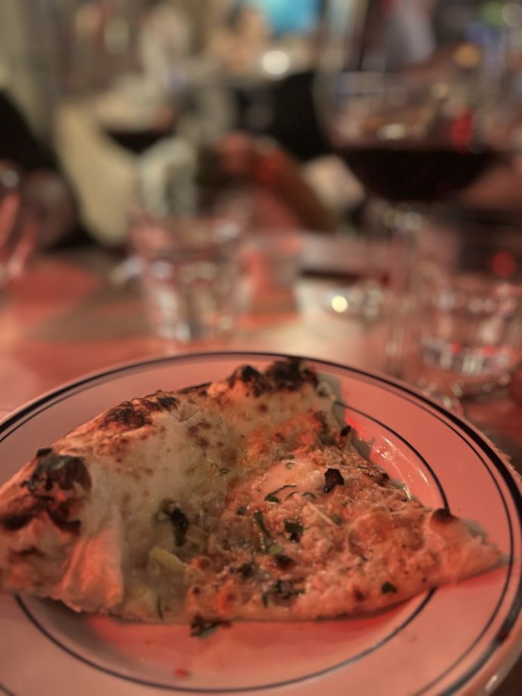 LUCY BAR - Updated December 2025 - 75 Photos & 73 Reviews - 1350 ...