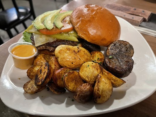 HOUSE OF JUJU - 744 Photos & 1446 Reviews - 565 Pollasky Ave, Clovis ...