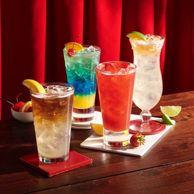 TGI FRIDAYS CHICAGO ERIE - Updated January 2026 - 272 Photos & 370 ...