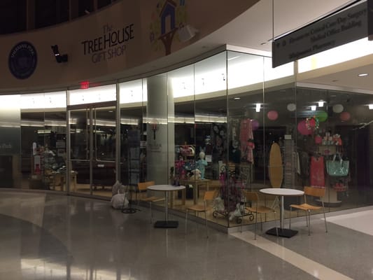 ADVOCATE SHERMAN HOSPITAL - Updated September 2025 - 22 Photos & 126 ...