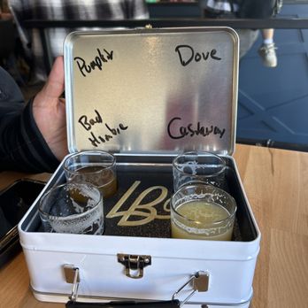 LUNCHBOX BREWING COMPANY - Updated October 2025 - 31 Photos & 27 ...
