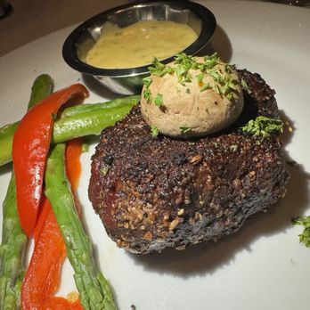 DAL RAE RESTAURANT - Updated June 2024 - 2550 Photos & 1895 Reviews ...