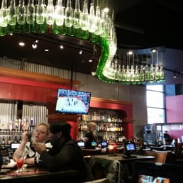 RED ROBIN GOURMET BURGERS AND BREWS - Updated July 2025 - 494 Photos ...