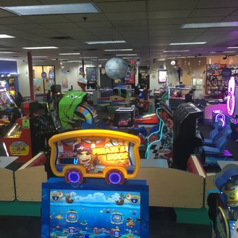 Chuck E Cheese Burlington Ma