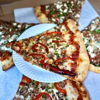 Za pizza store