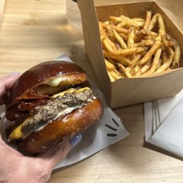 PATTY SLAPS - Updated May 2025 - 45 Photos & 24 Reviews - 1449 Sainte ...