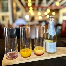 CHASE’S RESTAURANT *OLD TOWN LA VERNE* - Updated October 2025 - 1017 ...