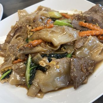 THAI DELISH KITCHEN - Updated May 2025 - 25 Photos & 20 Reviews - 122 ...